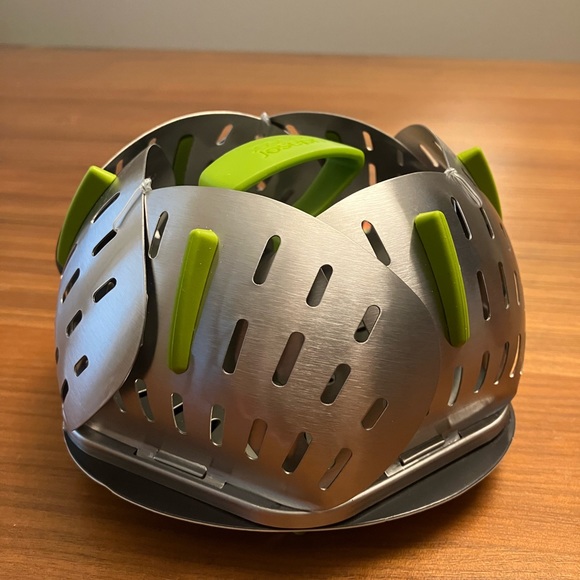 Joseph Joseph | Kitchen | New Joseph Joseph Bloom Stainless Steel ...